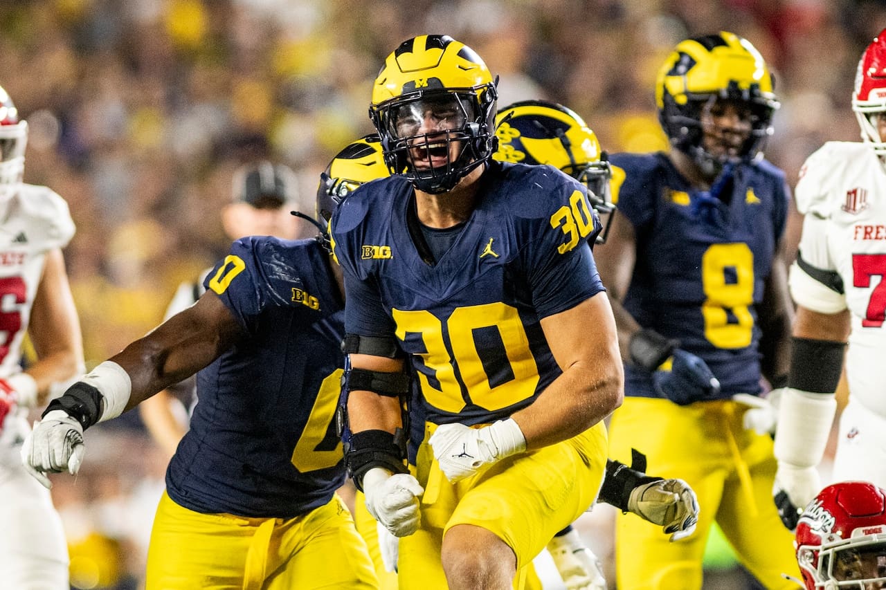 Senior linebacker stays the course for playing time, ‘love’ of Michigan ...